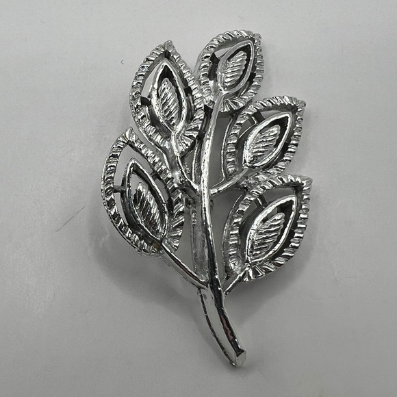 Jewelry | Vintage Gerrys Brooch Tree Leaves Branch Silver Tone Pin ...